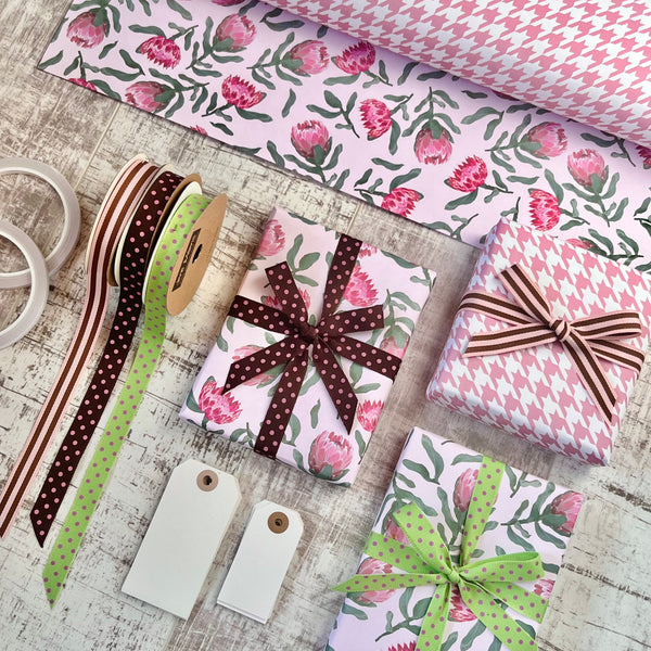 Reversible Pink Protea Gift Wrapping Set – Jane Means Ltd
